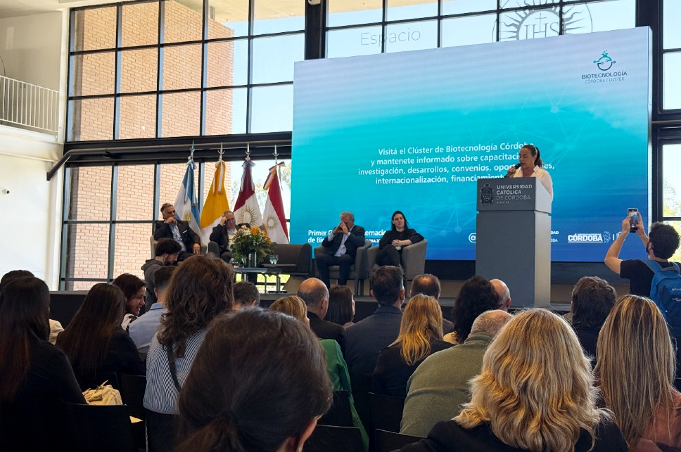 Con presencia internacional, comenzó el Primer Congreso de Biotecnología